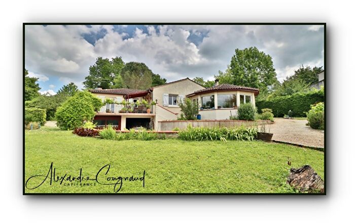 Maison à vendre - Saint-Amancet - 6 pièces - 3 chambres