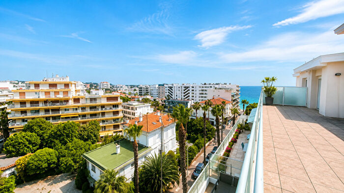Appartement 4 pièces à Antibes, Juan-les-Pins, Le Cap, à vendre
