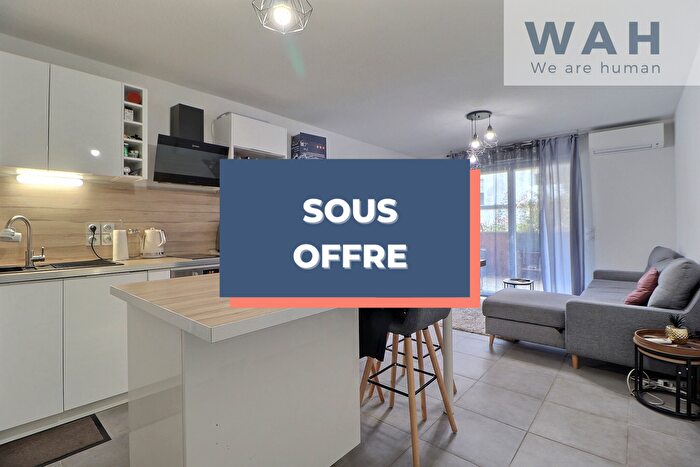 Appartement à vendre - Saint-Brès - 2 pièces - 1 chambre