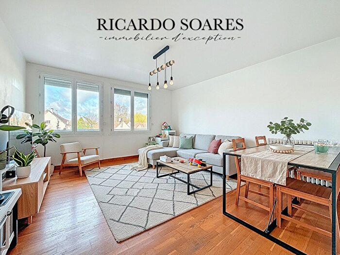 Appartement à vendre - Gouvieux - 3 pièces - 2 chambres