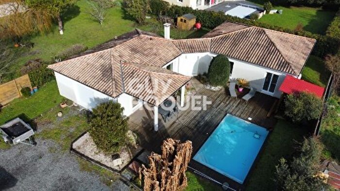 Maison à vendre - Moulis-en-Médoc - 5 pièces - 5 chambres