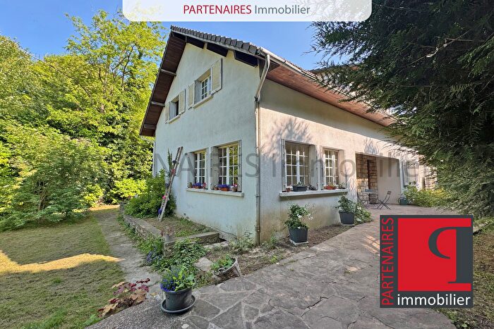 Maule - Maison 8 pièces à vendre