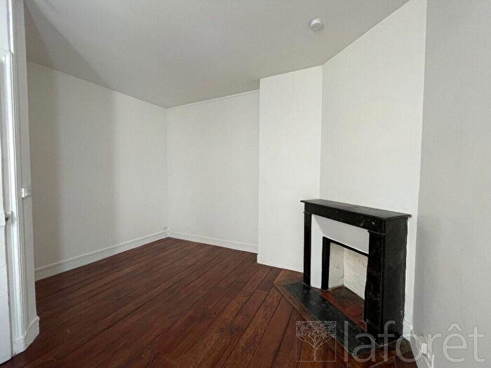 Appartement 1 pièce à Wilson-Rivay, Levallois-Perret, à louer