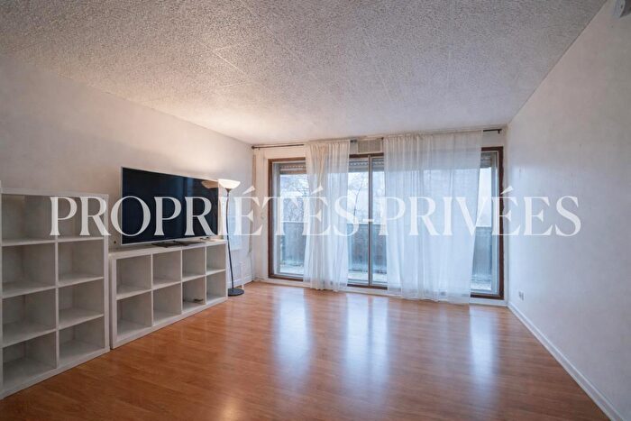 Paris 20ème, Saint-Blaise : Appartement 2 pièces à vendre