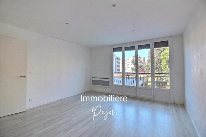 Appartement à louer - Marseille e , Saint-Barnabé - 3 pièces - 2 chambres