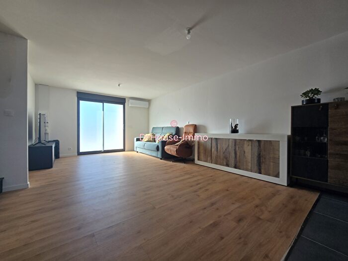 Maison 4 pièces à vendre à Bailleul, Nord