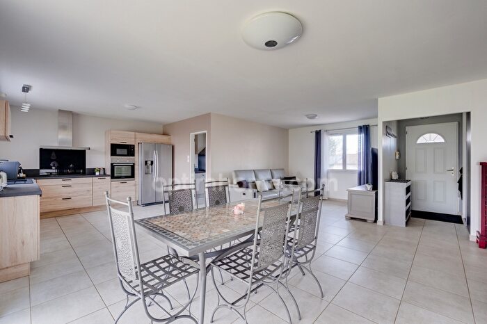 Maison à vendre - Tarabel - 5 pièces - 4 chambres