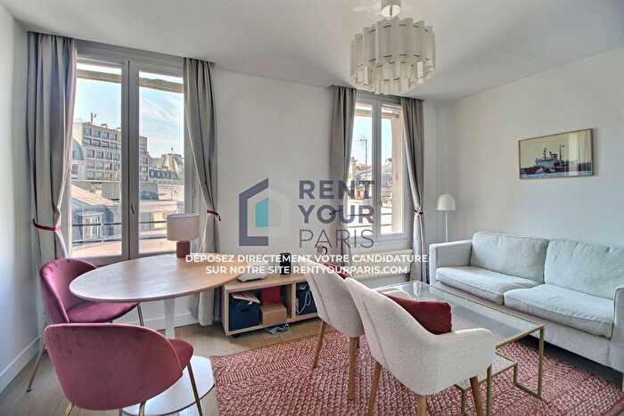 Appartement à louer - Hoche-Friedland, Paris ème arrondissement - 2 pièces - 1 chambre