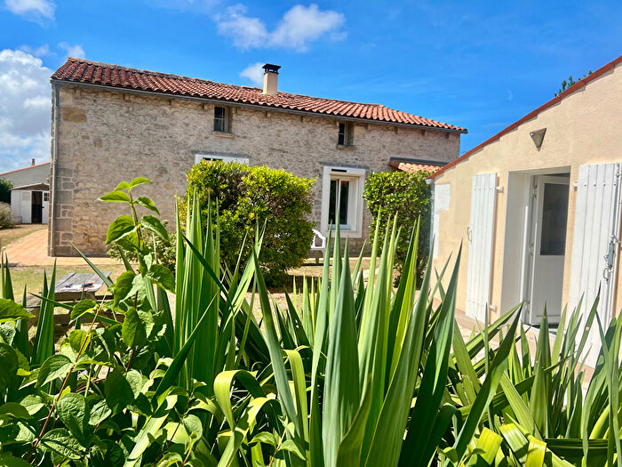 Maison à vendre - Soubise - 4 pièces - 2 chambres