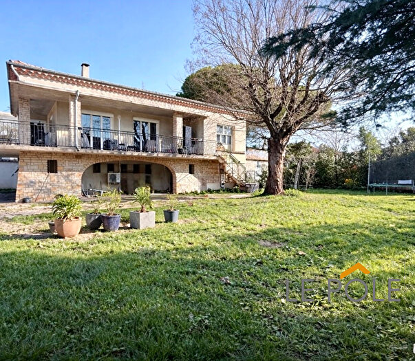 Maison à vendre - Pierrelatte, Le Claux, La Croix dOr, Les Prairies - 7 pièces - 5 chambres