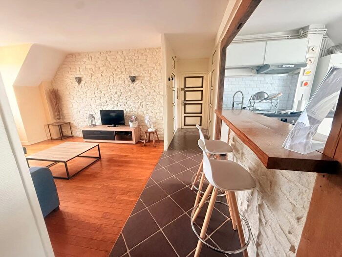 Appartement 2 pièces à louer à Nevers, Centre-ville