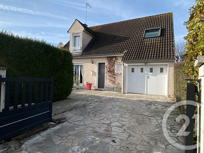 Maison à vendre - Ozoir-la-Ferrière, Gare, Brèche aux Loups, Belle Croix - 5 pièces - 3 chambres