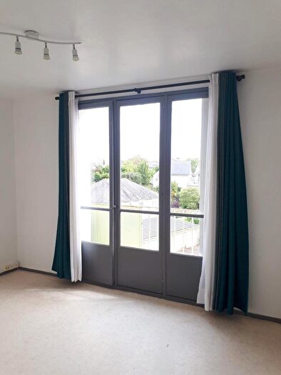 Quartiers Sud-Ouest, Sainte-Thérèse : Appartement 3 pièces à louer