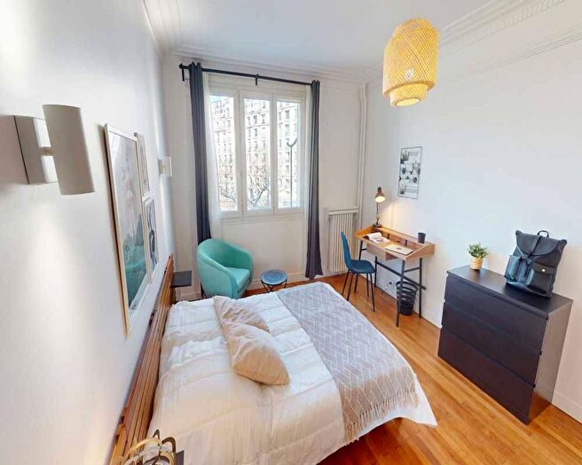 Jean Moulin-Porte d'Orléans, Paris 14ème arrondissement : Appartement 5 pièces à louer