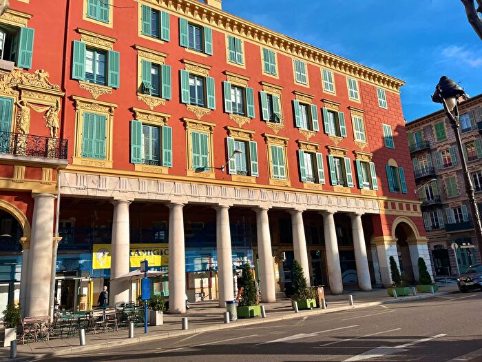 Appartement à vendre - Nice, Le Port - 1 pièce