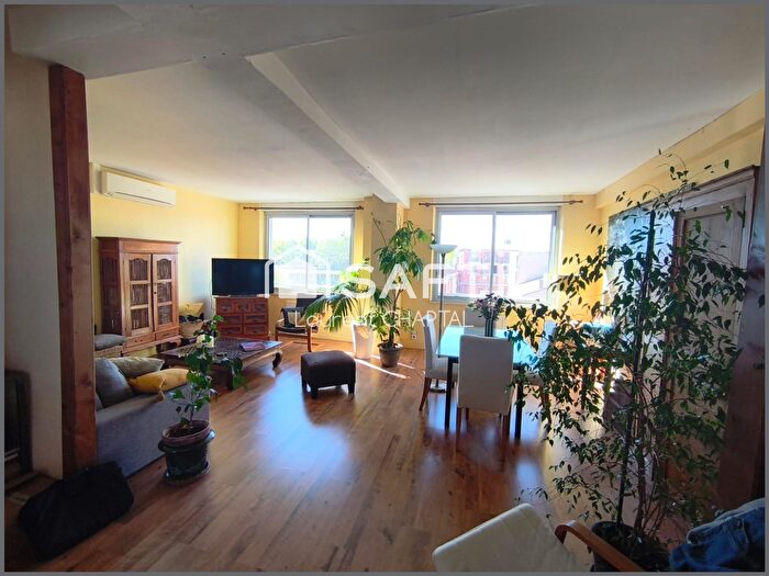 Appartement à vendre - Carcassonne, Cité Médiévale, Barbacane, Trivalle - 3 pièces - 2 chambres