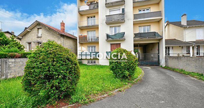 Appartement 1 pièce à Les Mureaux, Nouvelle France, à vendre