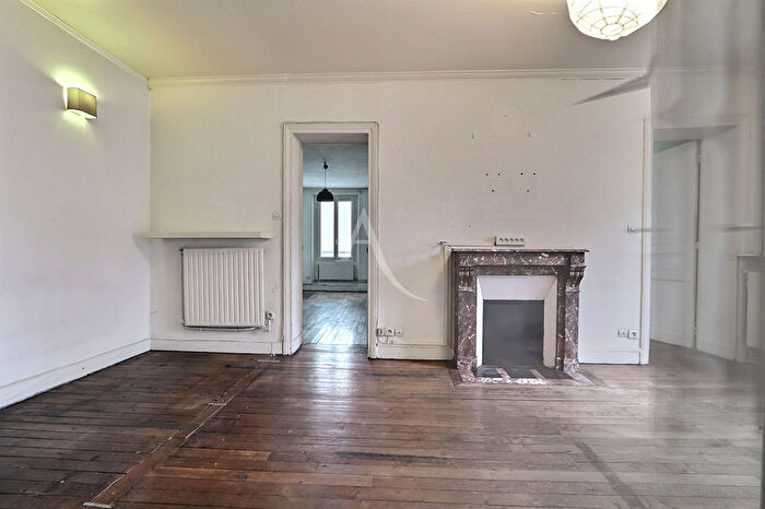 Appartement à vendre - Aubervilliers, Centre-ville, Victor Hugo - 3 pièces - 2 chambres