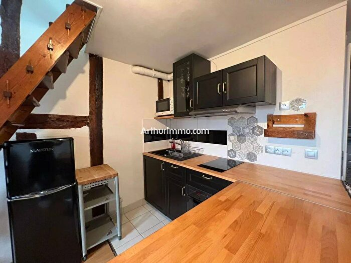 Maisons à vendre et appartements à louer - 2