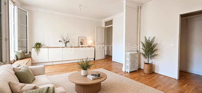 Appartement 4 pièces à vendre à Choisy-le-Roi, Centre-ville, Parc Prairie, Hautes Bornes