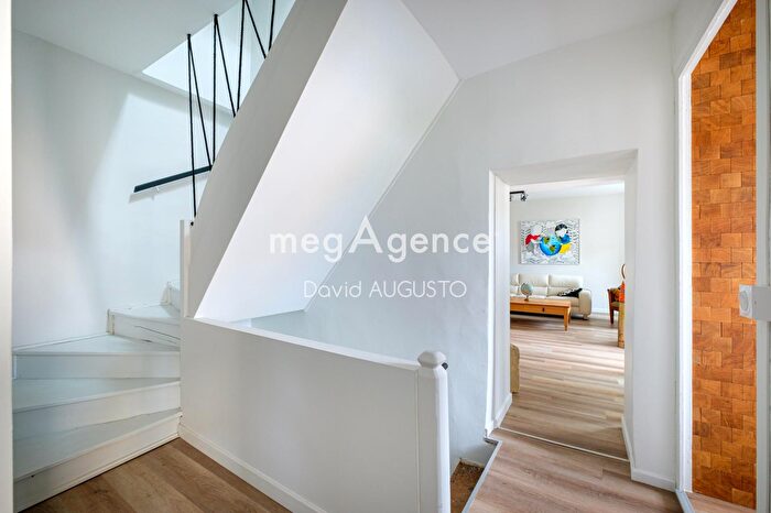 Maison à vendre - Brindas - 5 pièces - 3 chambres