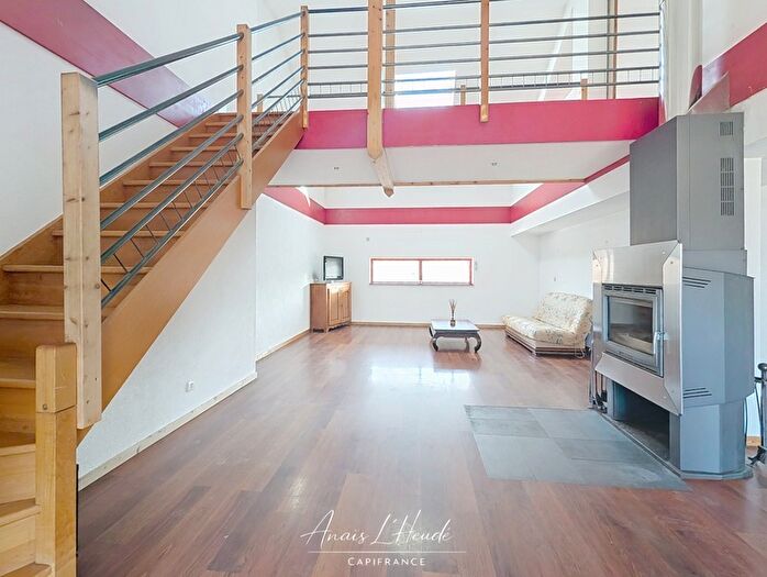 Appartement à vendre - Arbusigny - 6 pièces - 5 chambres