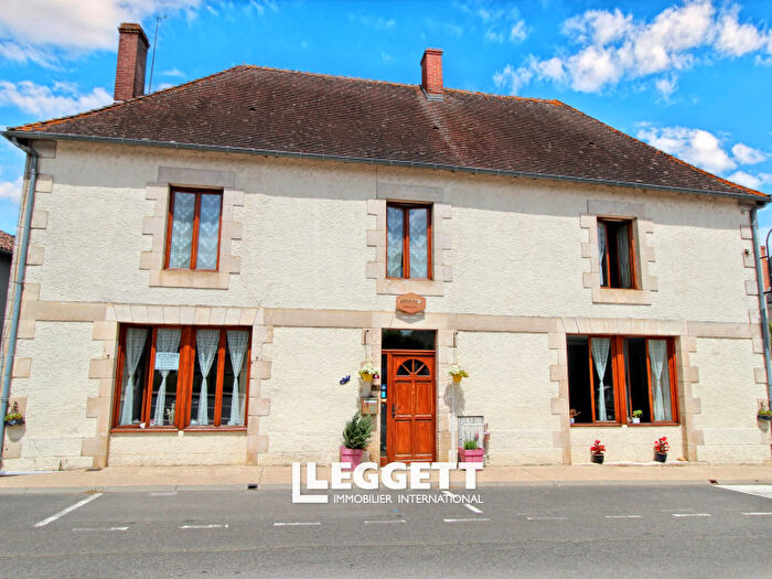Maison 8 pièces à Journet, à vendre