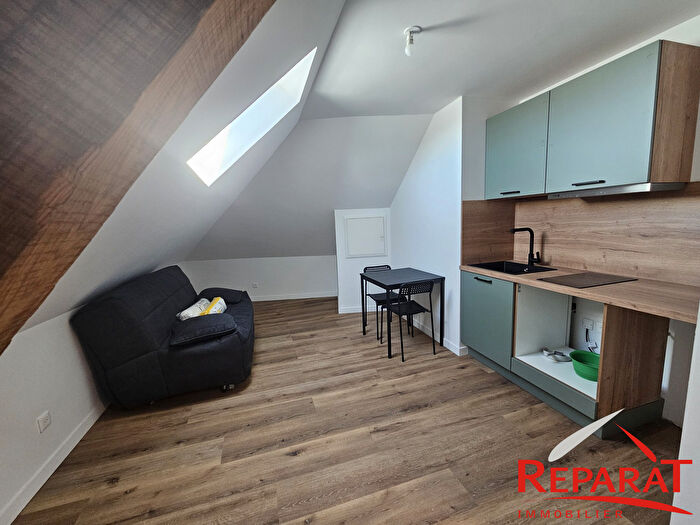 Brive-la-Gaillarde, Pont de La Bouvie, Gaubre, Estavel, Tujac : Appartement 1 pièce à louer