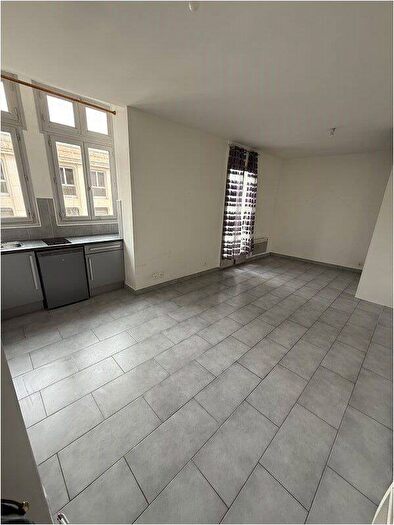 Appartement à louer - Allées Paul Riquet, Béziers - 1 pièce