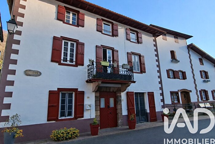 Maison 6 pièces à Arnéguy, à vendre