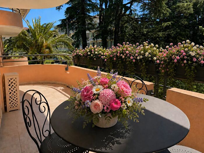 Appartement 2 pièces à Cannes, Prado, République, à vendre