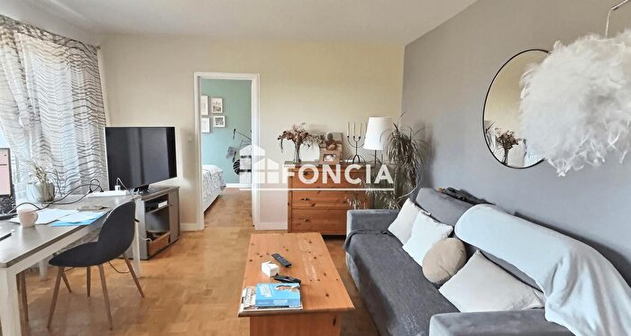 Appartement à vendre - Saint-Étienne, La Métare, Le Portail Rouge, Fauriel, Villeboeuf - 2 pièces - 1 chambre