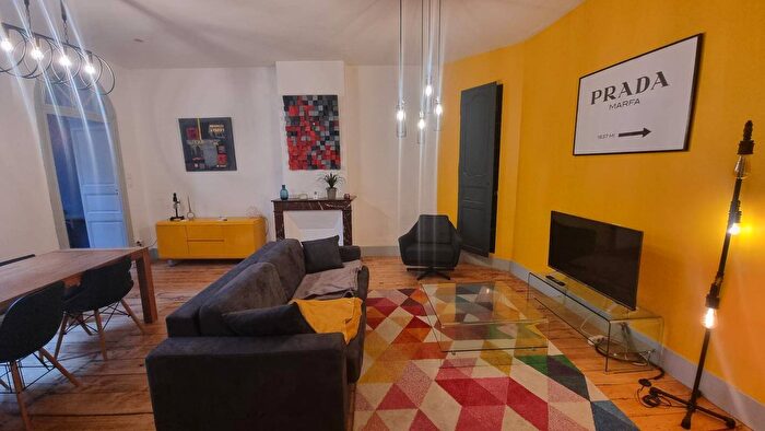 Appartement à louer - Centre Ville, Montauban - 2 pièces - 1 chambre