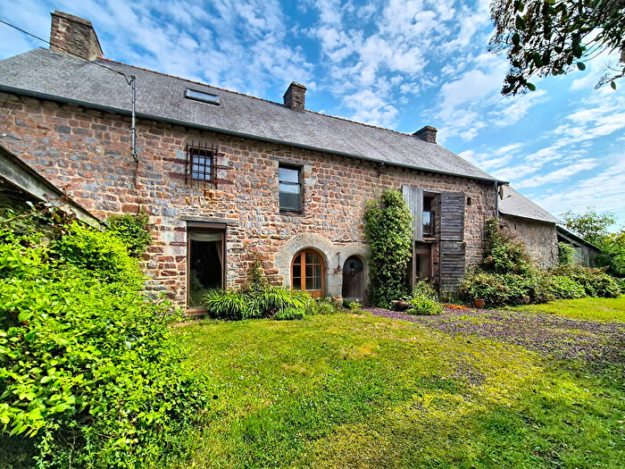 Maison 8 pièces à vendre à Paimpont
