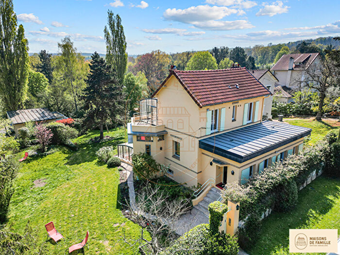 Maison à vendre - Rueil-Malmaison, Jonchere, Malmaison, Saint-Cucufa - 9 pièces - 6 chambres