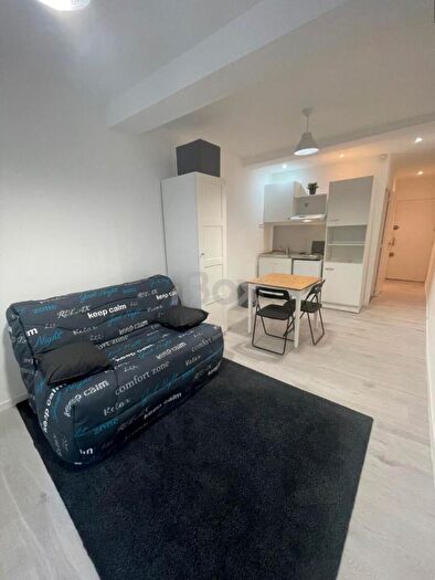 Appartement à louer - Toulon, Centre-ville - 1 pièce