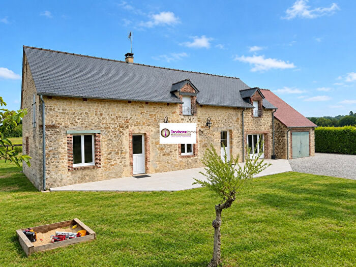 Maison 4 pièces à vendre à Le Mêle-sur-Sarthe