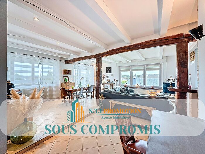 Appartement à vendre - Tiercelet - 5 pièces - 3 chambres