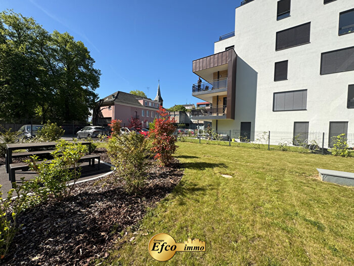 Appartement à vendre - Saint-Louis, Centre-ville - 4 pièces - 3 chambres