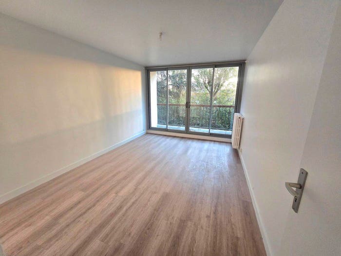 Centre Ville Sud, Villejuif - Appartement 1 pièce à louer