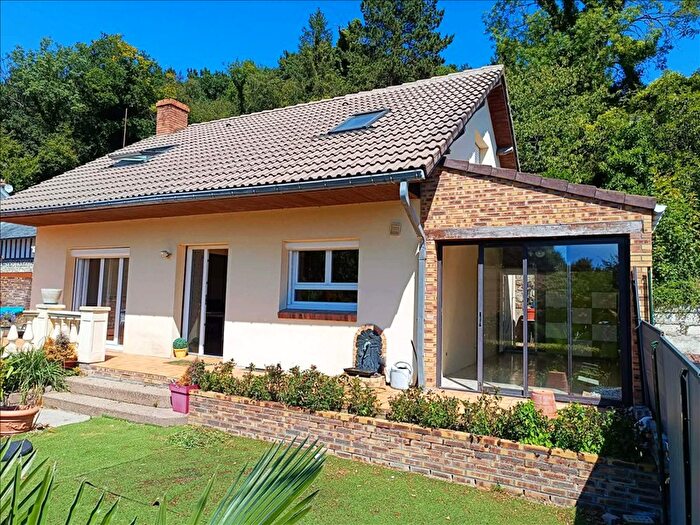 Saint-Martin-du-Manoir : Maison 4 pièces à louer