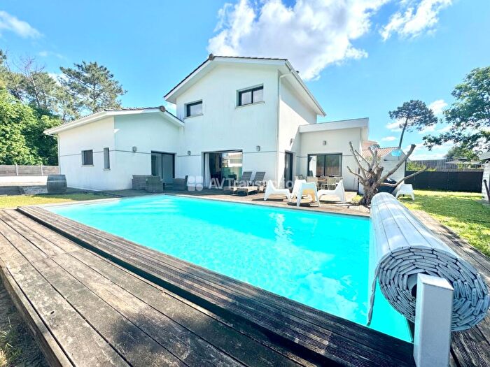 Maison à vendre - Lège-Cap-Ferret - 6 pièces - 4 chambres