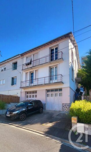 Maison à vendre - Montluçon, Croix Blanche, Diénat - 6 pièces - 5 chambres