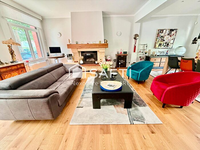 Maison à vendre - Lens, Est - 8 pièces - 5 chambres