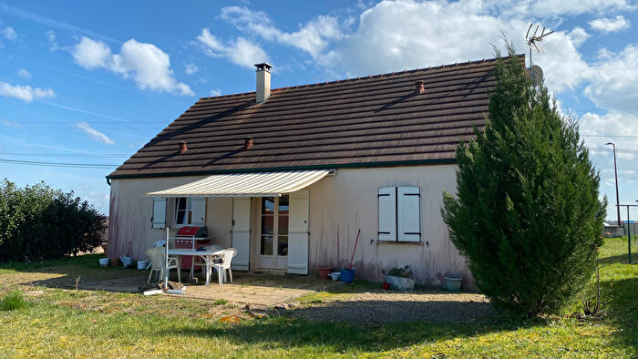 Coutarnoux : Maison 3 pièces à vendre