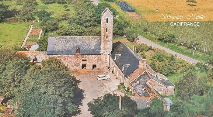 Maison à vendre - La Boussac - 10 pièces - 7 chambres