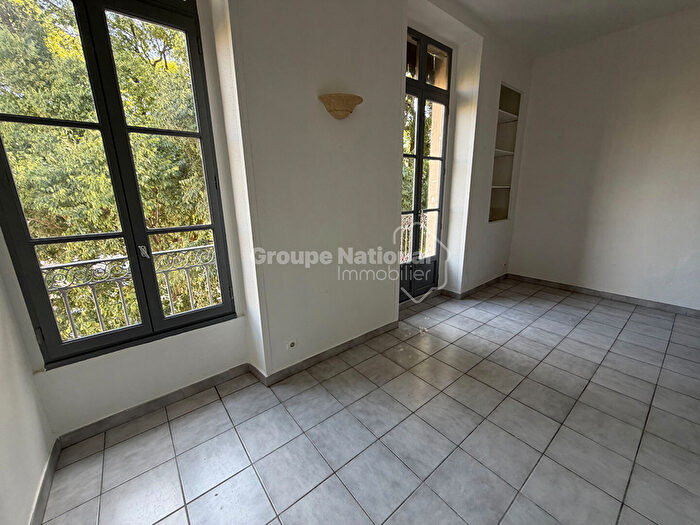 Appartement 2 pièces à louer à Nîmes, Tour Magne