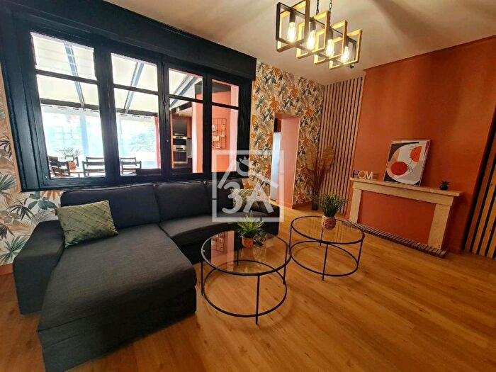 Appartement à louer - Coudekerque-Village - 7 pièces - 6 chambres