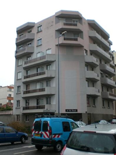 Appartement à louer - Saint-Étienne, La Terrasse, Bel Air, Bergson, Carnot - 3 pièces - 1 chambre