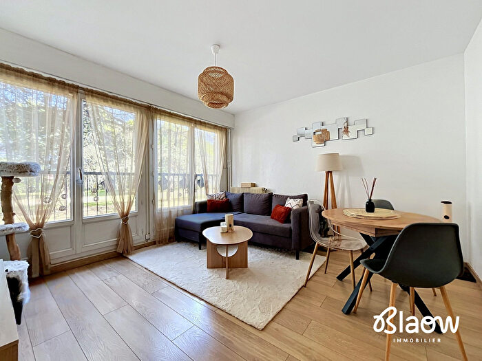 Appartement 2 pièces à vendre - Meyzieu, Sud Est